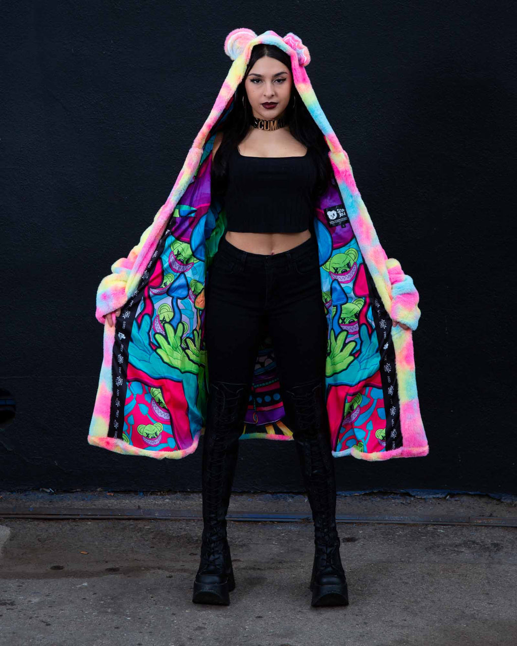 MuShY Premium Fuzzy Cloak - Jawbreaker